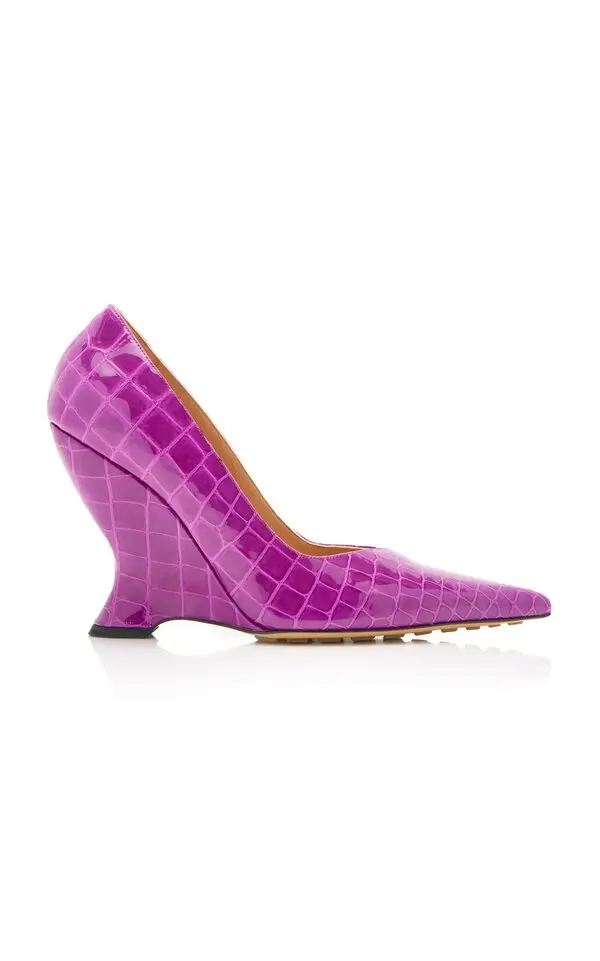 Bottega Veneta Croc-embossed Leather Wedge Pumps - Fuchsia