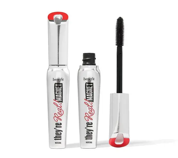 BENEFIT COSMETICS They're Real Magnet Mascara O