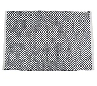 DESIGN IMPORTS Diamond Recycled Yarn Rug 2'x3
