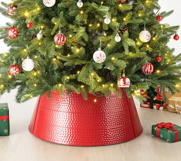 GLITZHOME Rustic Hammered Metal Christmas Tree Ollar