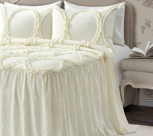 LUSH DECOR Riviera 3-piece King Bedspread Set Lush Deco R