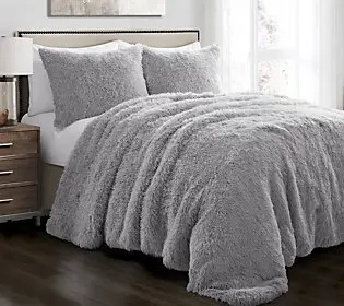LUSH DECOR Emma Faux Fur 3-piece Full/queen Comforter Setby