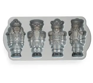 NORDICWARE Nutcracker Cakelet Pan & Duster Set