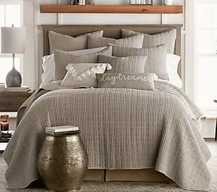 LEVTEX HOME Mills Waffle Full/queen Quilt Set Levtex Hom E