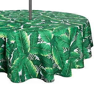 DESIGN IMPORTS Banana Leaf Tablecloth With Zipp Er 52' Round