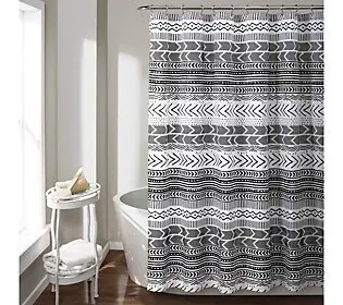 LUSH DECOR Hygge Geo 72' X 72' Shower Curtain Lush Deco R