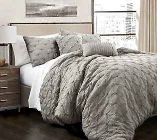 LUSH DECOR Ravello Pintuck 5-piece King Comforter Set L Ush Decor
