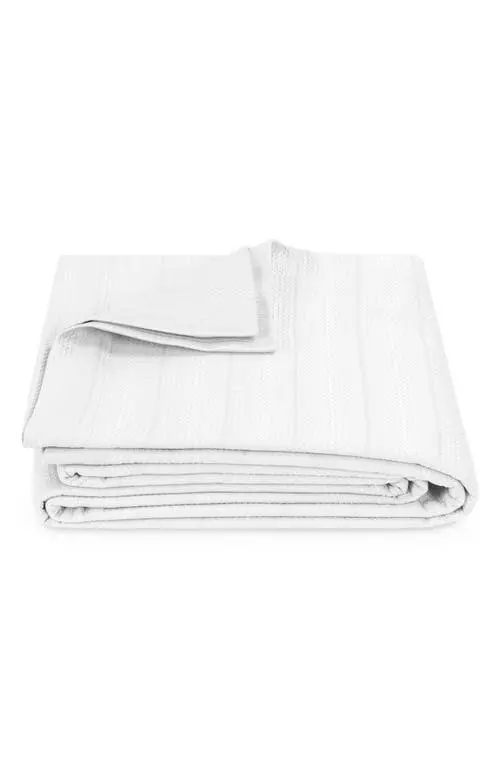 MATOUK Augusta Matelassé Coverlet - White