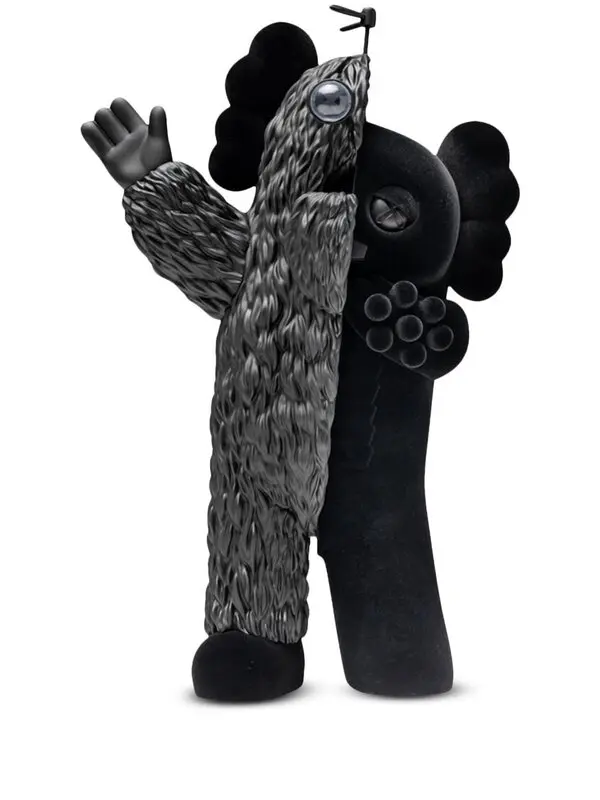 KAWS Kachamukku Figurine