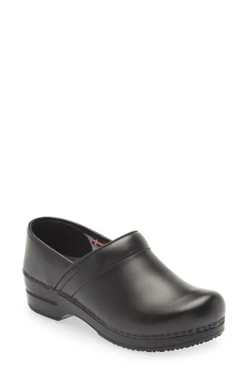 SANITA Aubrey Leather Clog - Black 002