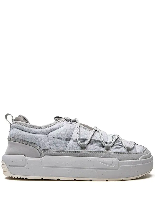 Nike Offline Pack Light Sneakers