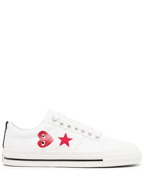 COMME DES GARÇONS PLAY X CONVERSE One Star Sneakers