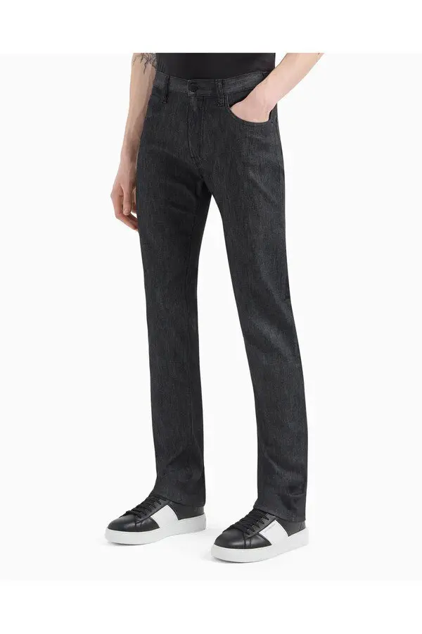 Emporio Armani J45 Regular-fit Jeans - Black