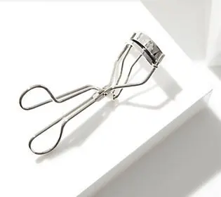 TWEEZERMAN Classic Lash Curler - One-color