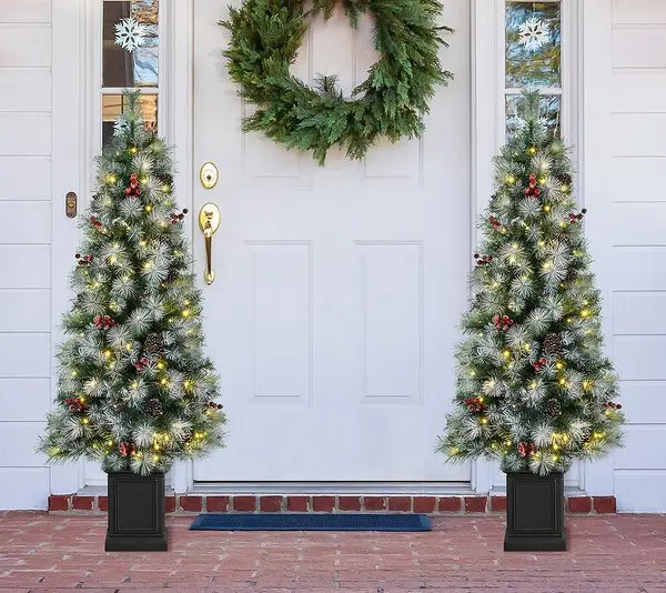 GLITZHOME Set Of Two 5' Pre-lit Pine Artificial Porch Tree
