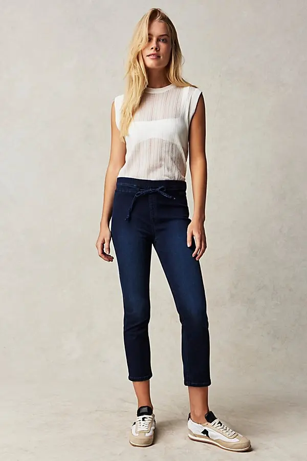 We The Free Knockout Low-Rise Crop Jeans - Dark And Stormy | Editorialist