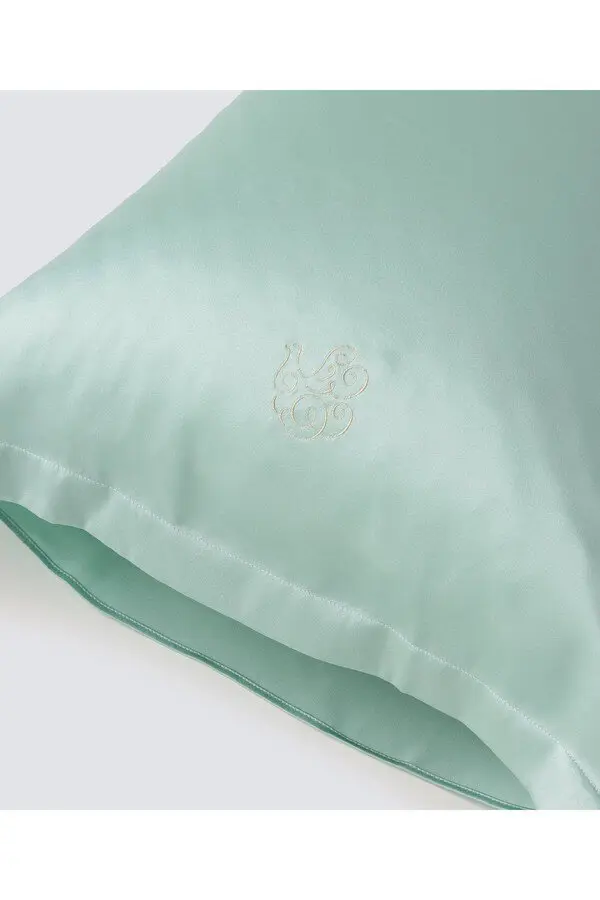 FOO TOKYO Silk Pillow Case - Green