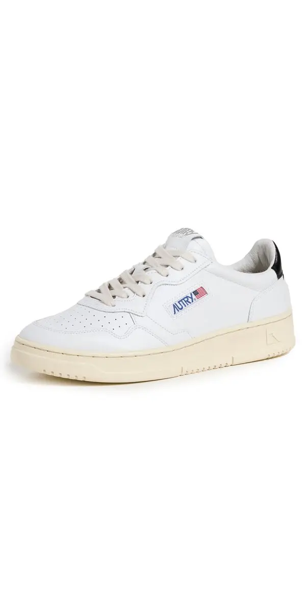 AUTRY Medalist Low Top Sneakers - White/black