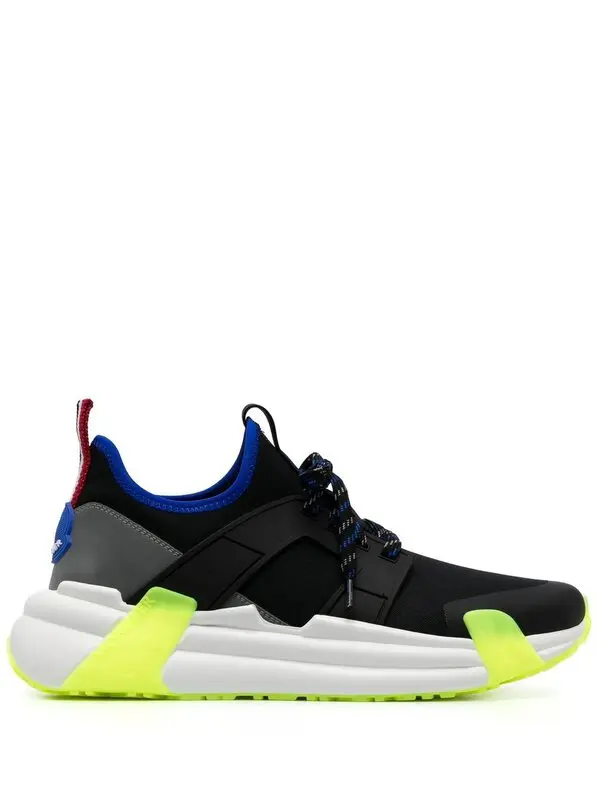 Moncler Lunarove Low-top Sneakers - Black