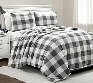 LUSH DECOR Plaid Ultra Soft Faux Fur Comforter Pc King