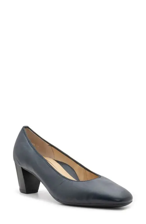 ARA Veda Pump - Blue
