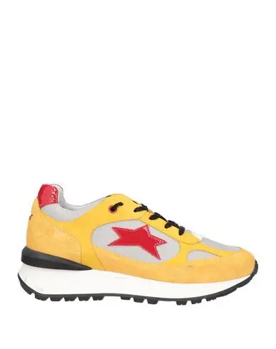 OKINAWA Low-top Sneakers