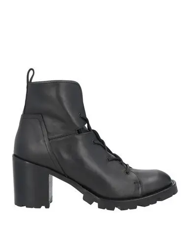 IXOS Lace-up Ankle Boots