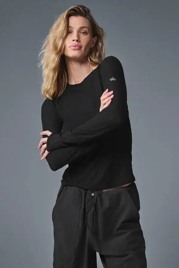 Alo Yoga Ribbed Sea Coast Long Sleeve Top - Black | Editorialist