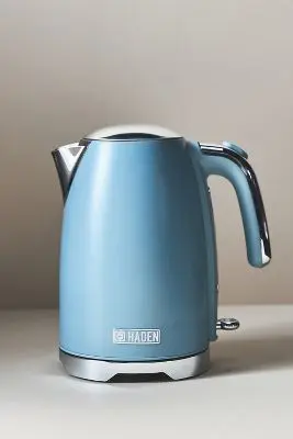HADEN Brighton Kettle - Blue | Editorialist