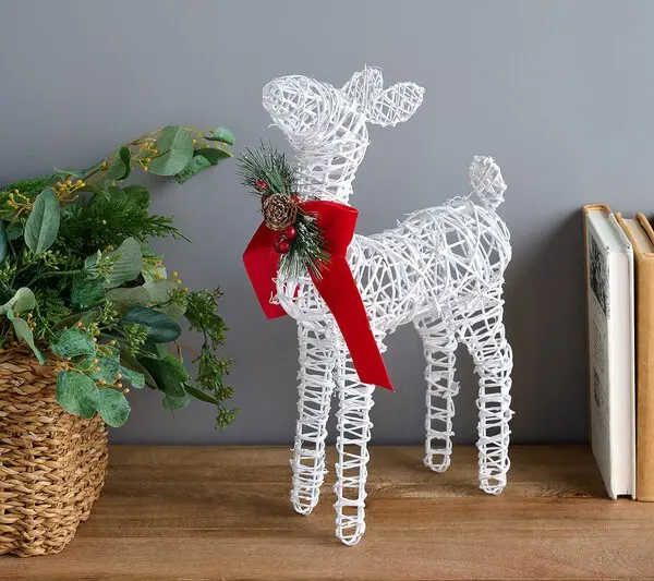 VALERIE PARR HILL 16.5 Grapevine Deer W/ Ribbon & Pineby Valerie