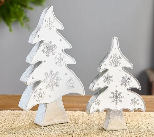 VALERIE PARR HILL Set Of 2 Trees With Snowflakes Valerie