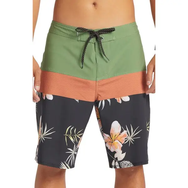 Quiksilver Surfsilk Panel Board Shorts - Black