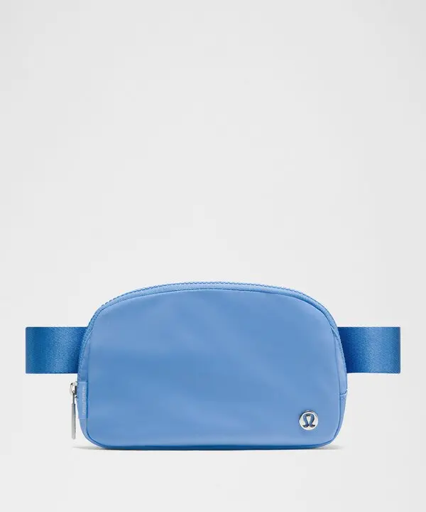 Lululemon Everywhere Belt Bag 1l - Pool Party