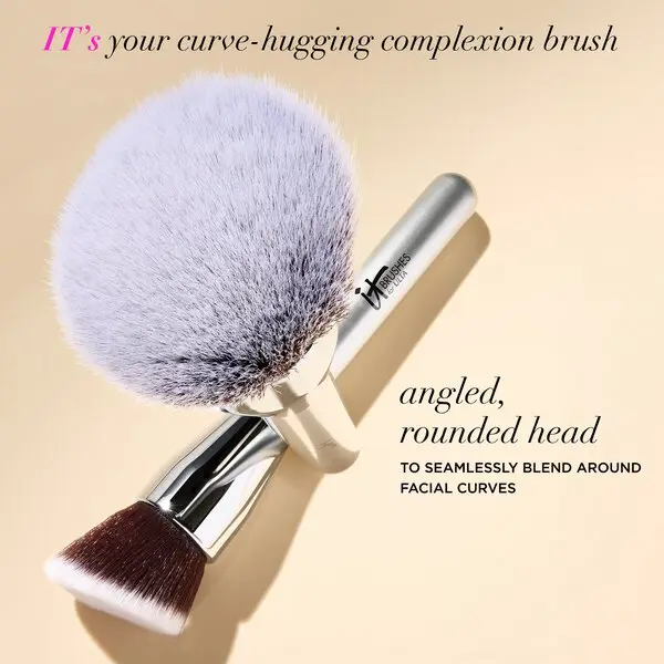 IT COSMETICS Airbrush Complexion Perfection Brush #115