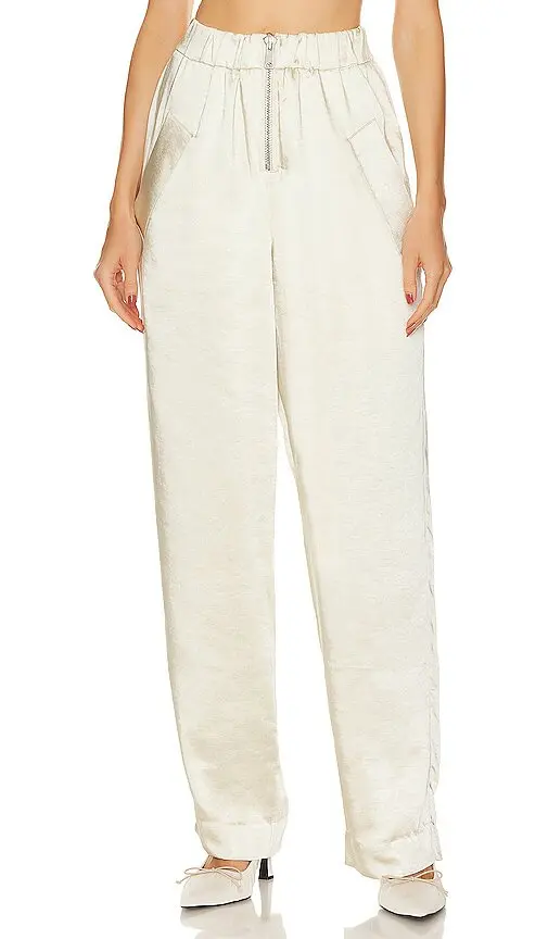 L'academie Sadia Pant