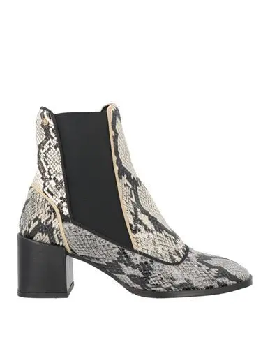 CUPLÉ Ankle Chelsea Boots