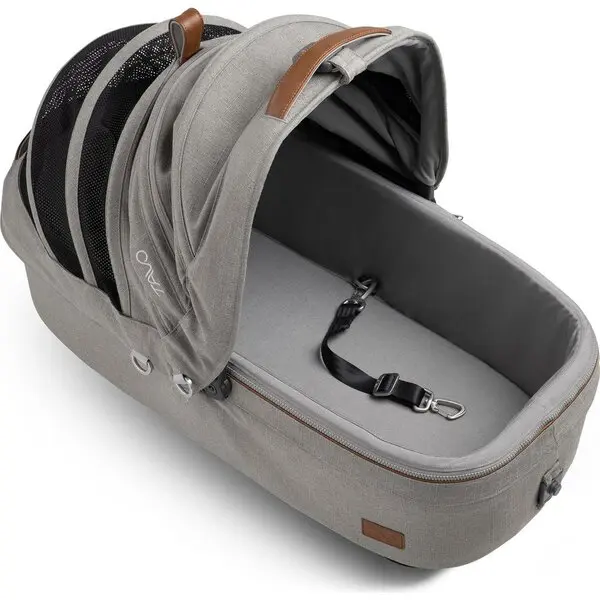 TAVO PETS Maeve™ Medium Flex Pet Car Seat - Merle