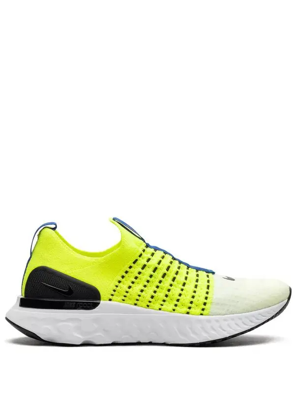 Nike React Phantom Run Flyknit 2