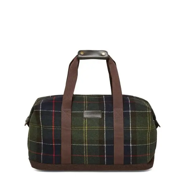 Buy Barbour Duffle Bag - Tn11 At 33% Off | Editorialist