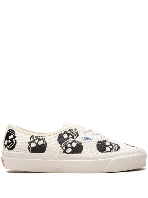 VANS Authentic 44 Dx Needlepoint Sneakers