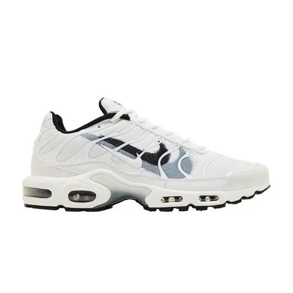 Nike Max Plus Spray Paint Swoosh Sneakers