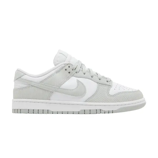 Nike Dunk Low Sneakers - Grey