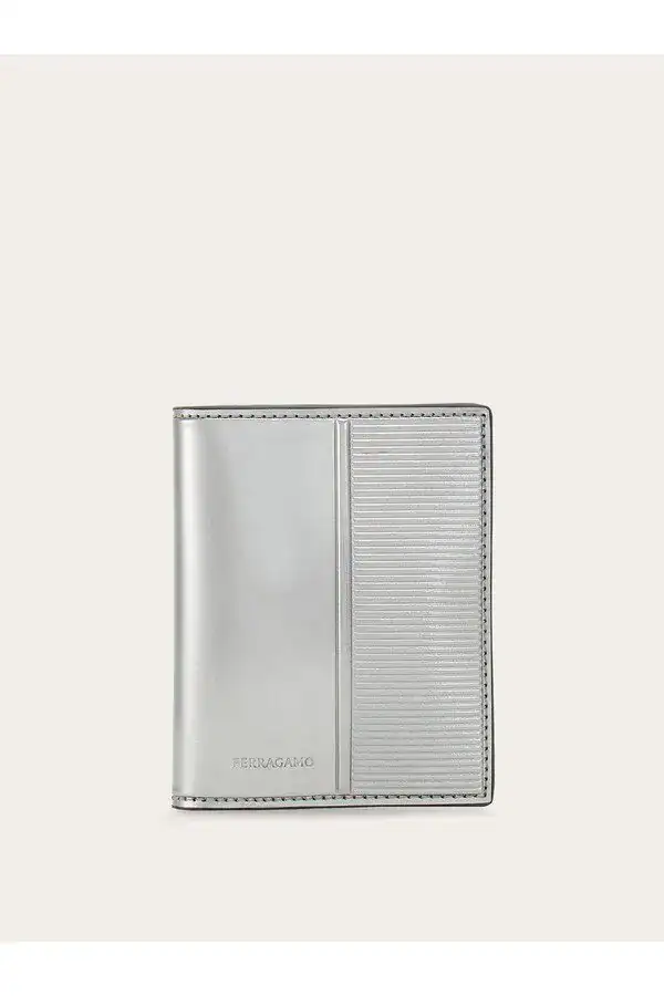 Ferragamo Credit Card Holder With Knurled Detailing Silver
