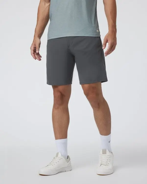 Vuori Aim Shorts - Charcoal