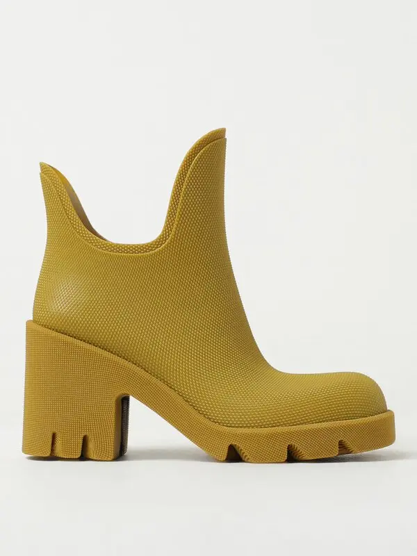 Burberry Marsh Boots - Beige