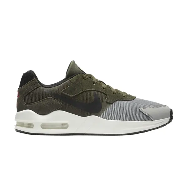 Nike Max Guile