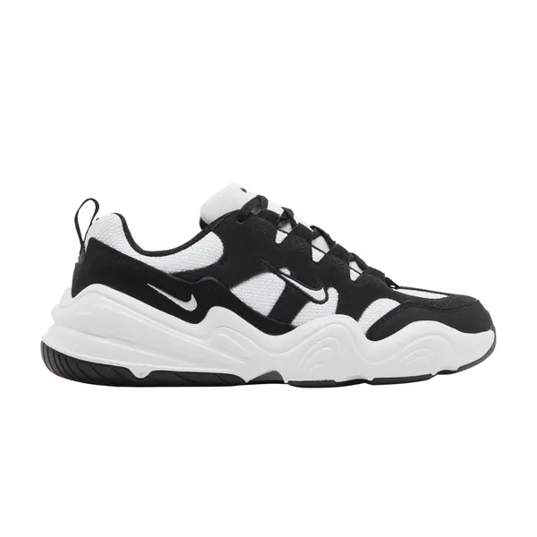 Nike Tech Hera Sneakers