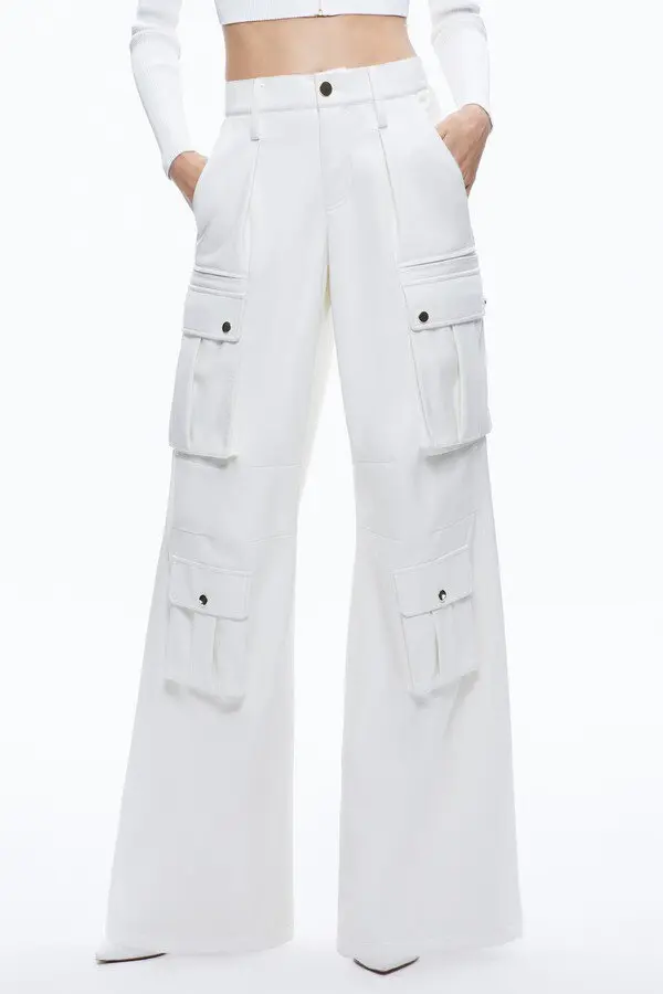 Alice Olivia Joette Vegan Leather Cargo Pant In White 60% Off