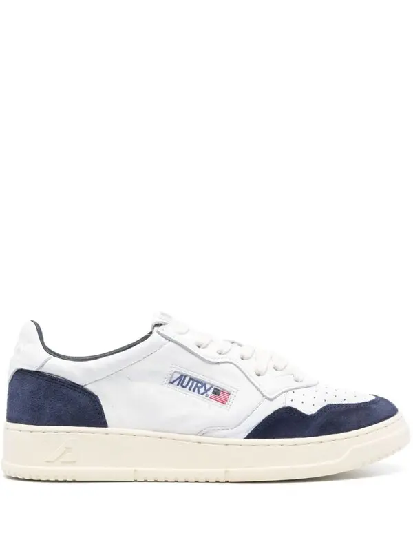 AUTRY Medalist Lace-up Sneakers - White
