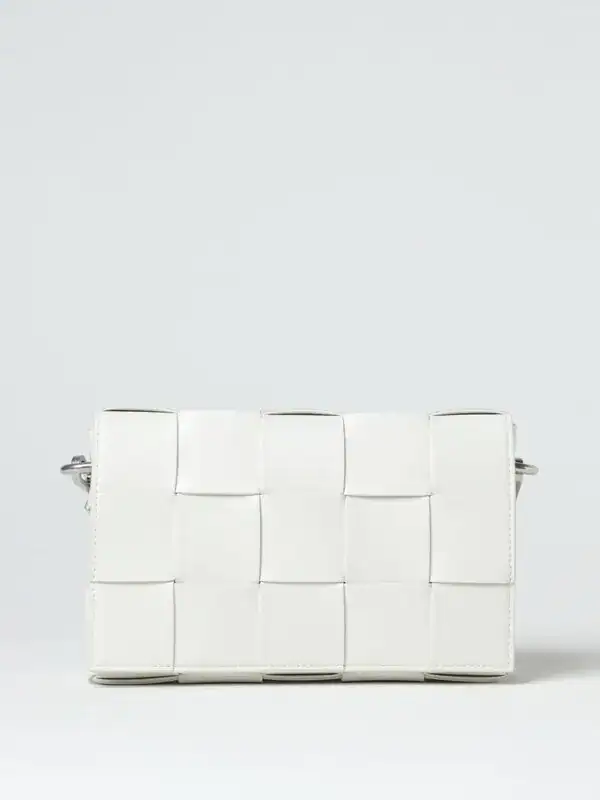 Bottega Veneta Cassette With Versatile Strap - White | Editorialist